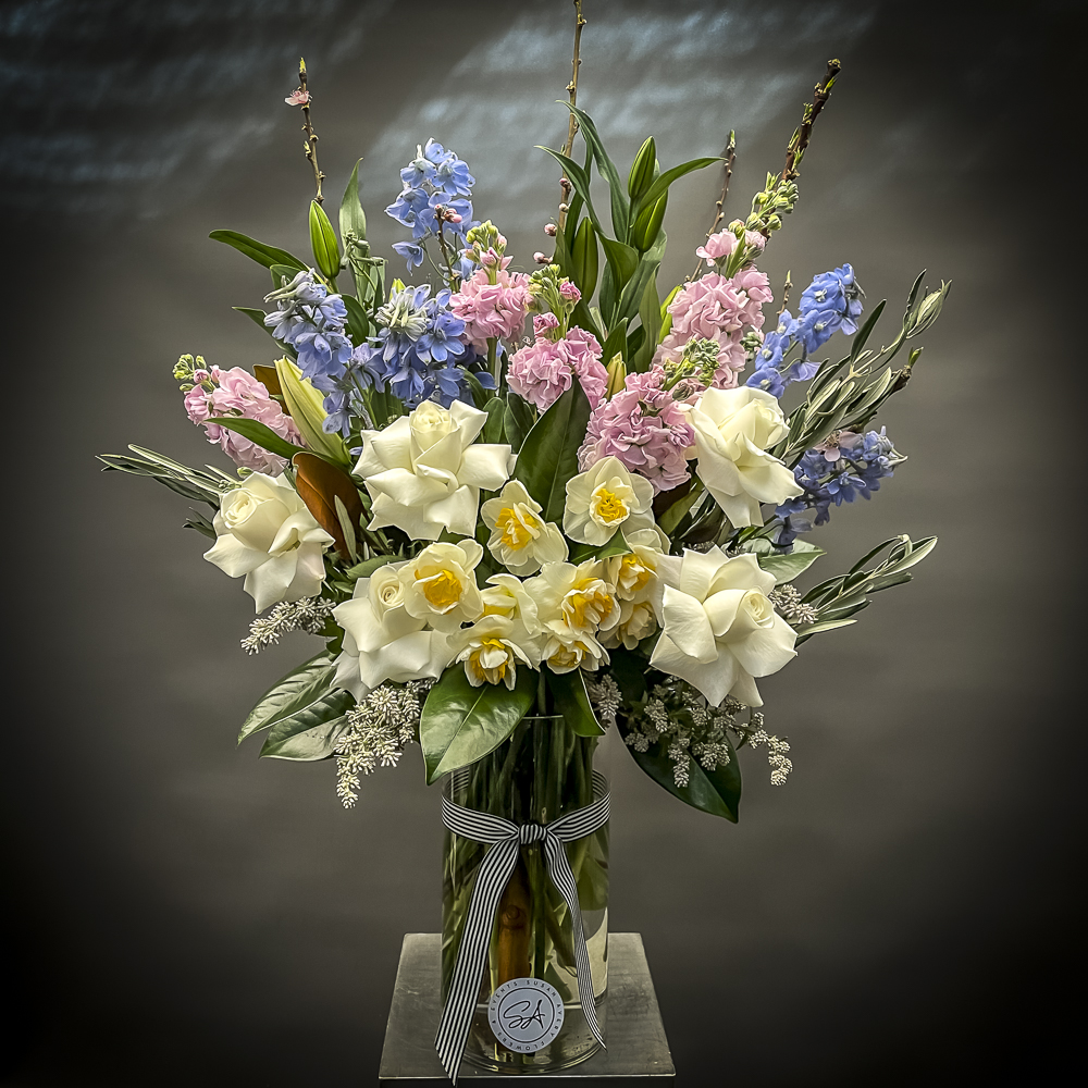 Flower Deliveries Sydney | Florists Sydney | Sydney Florists - Susan Avery